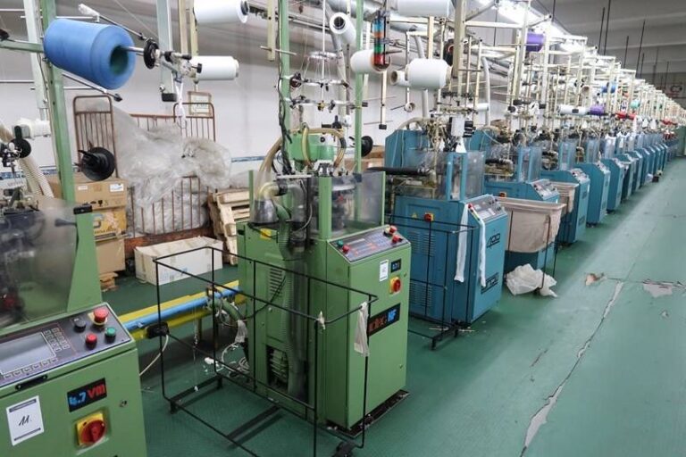 Troostwijk Online Auction for Lycra socks knitting, dyeing and sewing ...