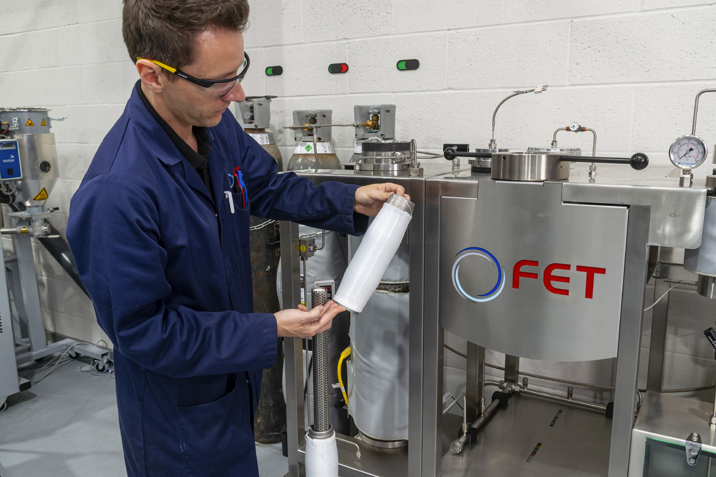 Supercritical CO2 – FET’s game changer for the biomedical market - The ...
